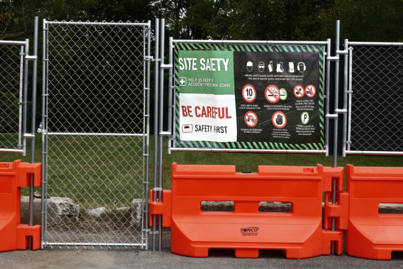 Versa Vehicle Gate Kit | SONCO